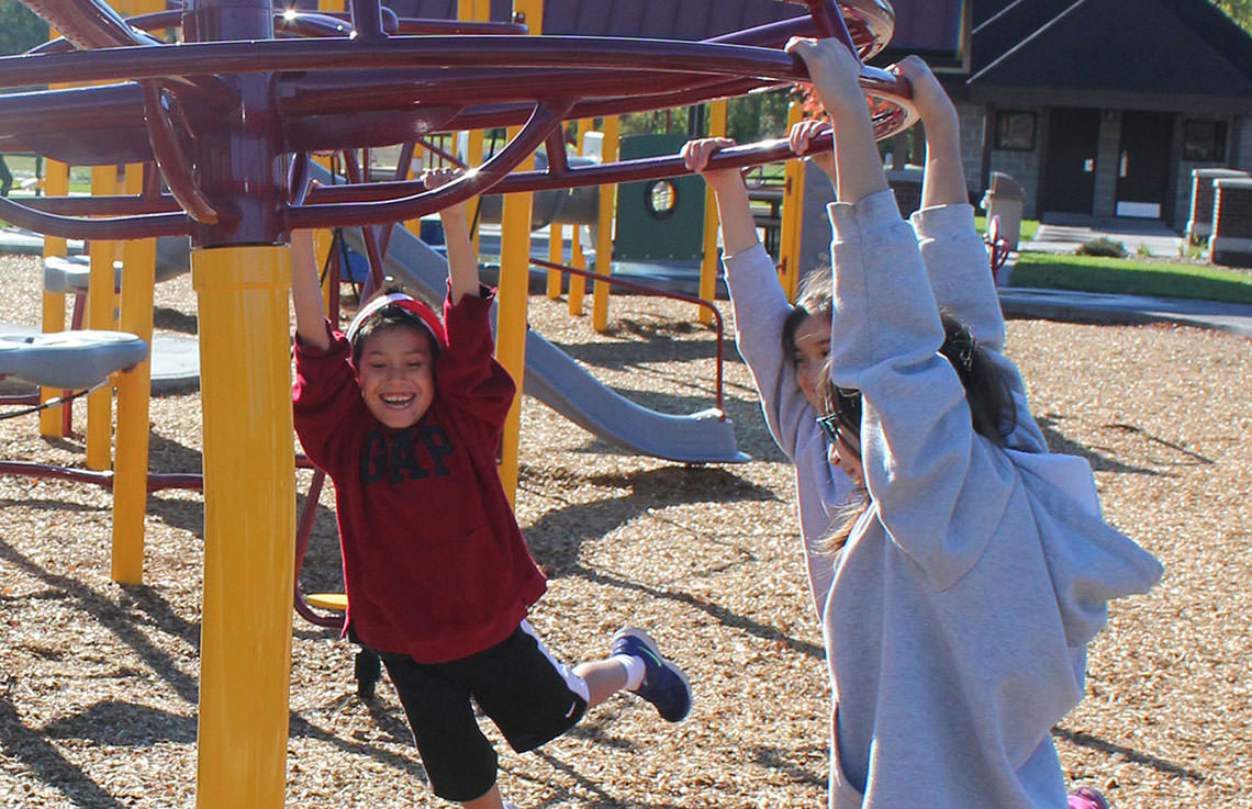 Orbitron Overhead Hanging Playground Spinner